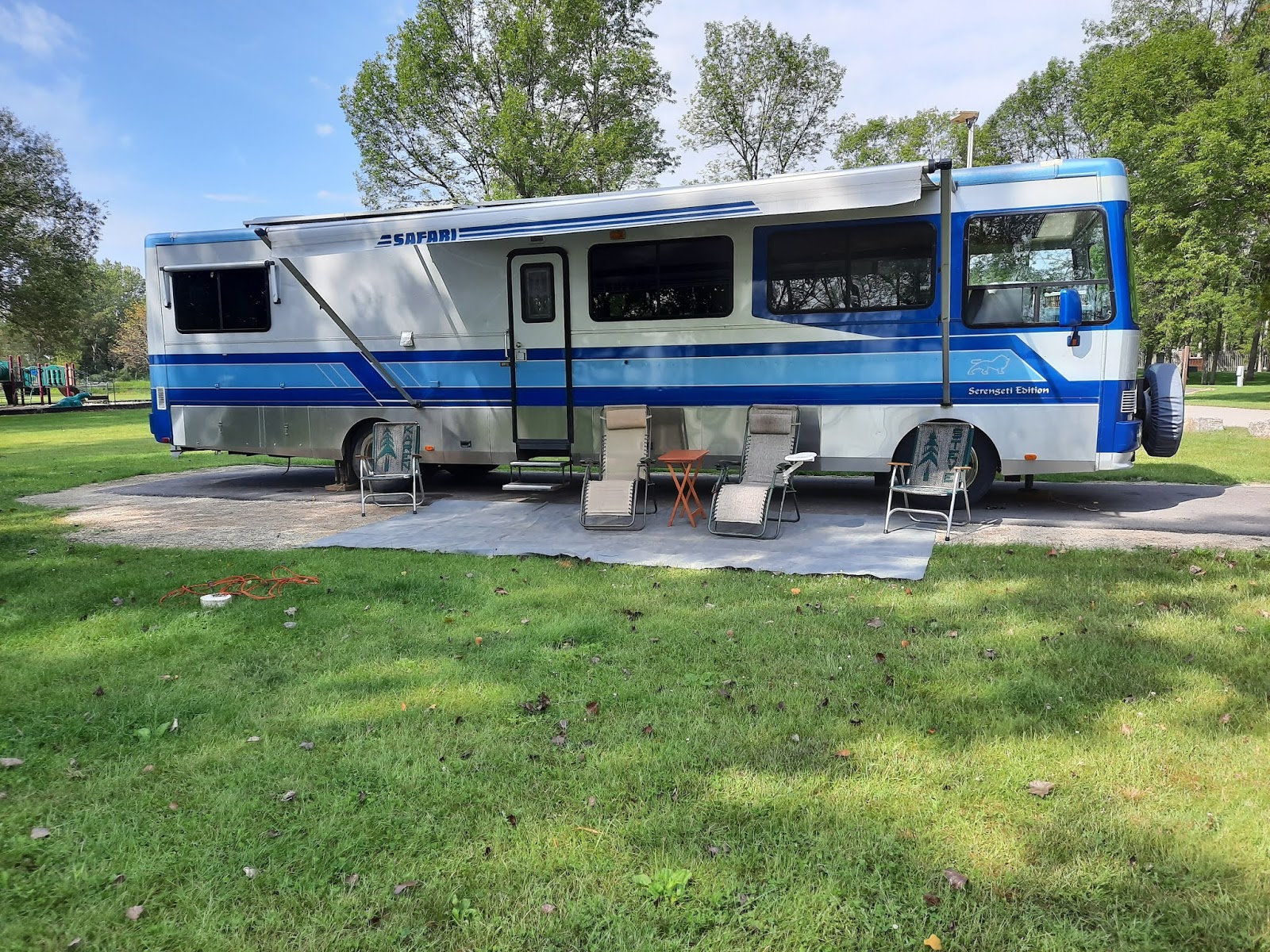 What A View!!! : Take a Tour of Our Vintage 1996 Safari Serengeti Motorhome