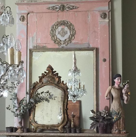 Eye For Design: Decorating With Multiple Layered Mirrors