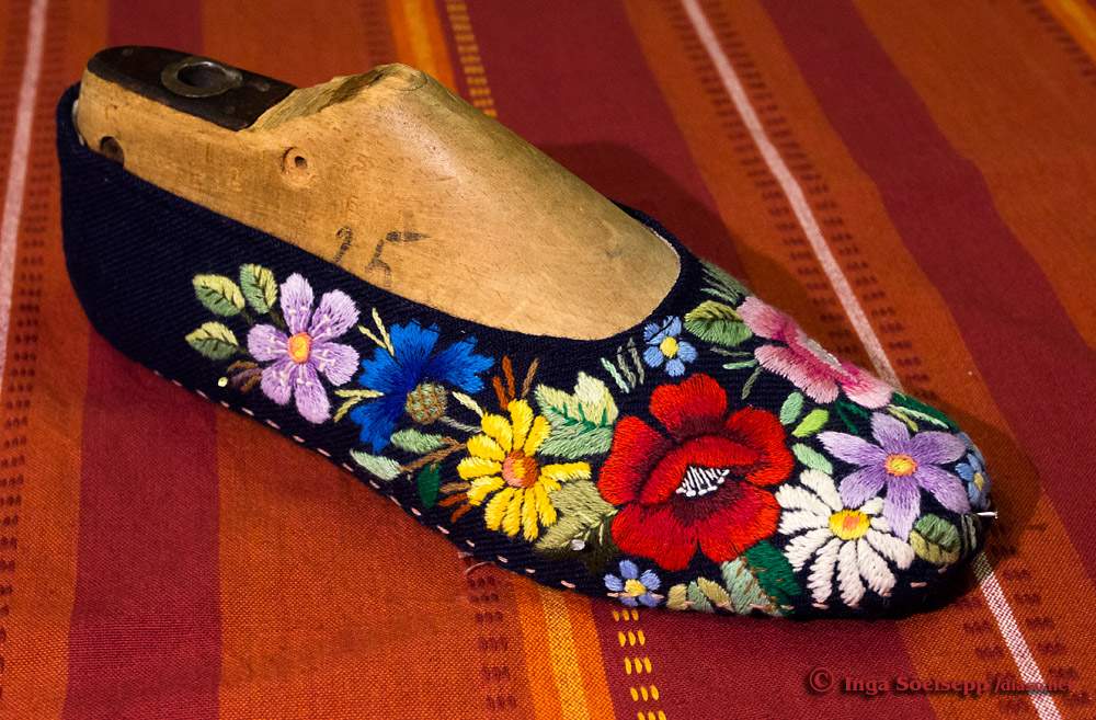 Inga´s Handicrafts: Muhu susside tallutamine