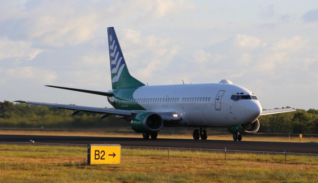 Far North Queensland Skies: Nauru Air B733 VH-NLK