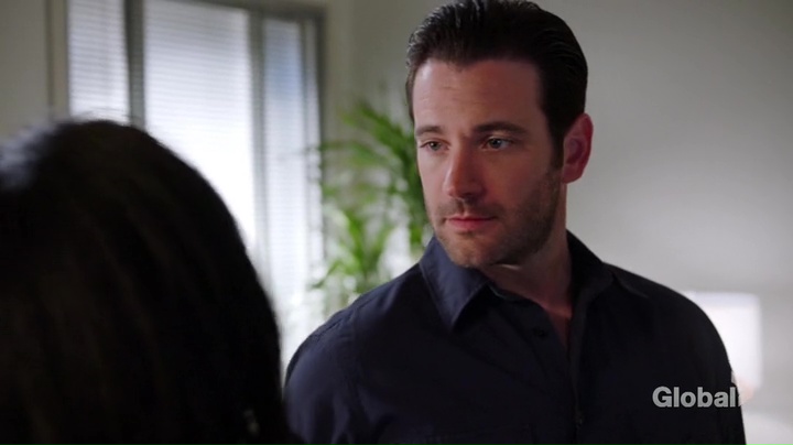 ausCAPS: Colin Donnell shirtless in Chicago Med 3-01 "Speak Your Truth"