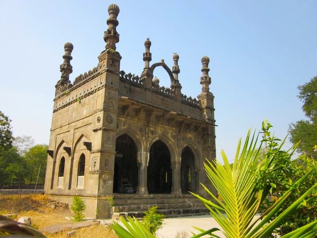 दमडी मशीद / Damadi Masjid