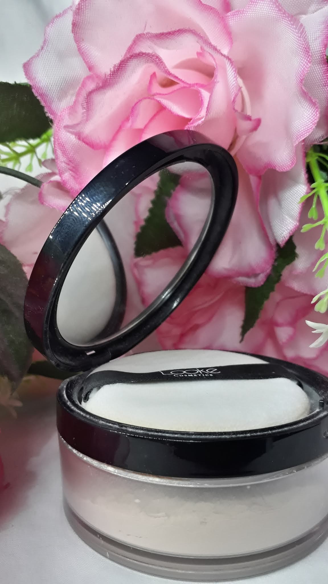 Rekomendasi Loose Powder yang Mampu Menahan Makeup Lebih Lama