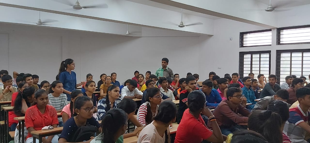 100 Points Activity GEC Valsad.