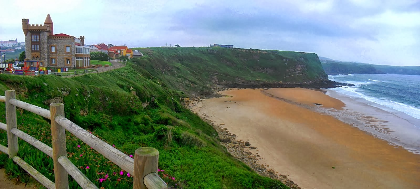 SUANCES. PLAYAS, NATURALEZA, ARQUITECTURA... • Planifica tus viajes