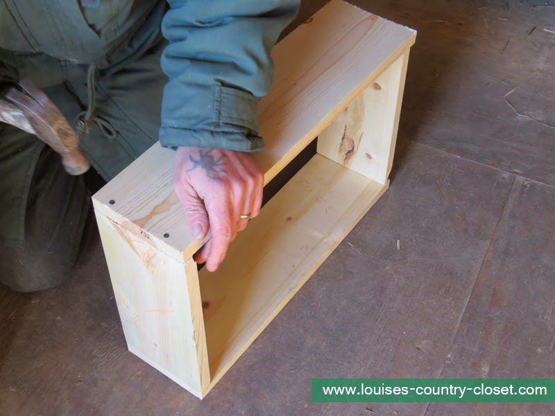 The Country Rabbit Ranch: DIY Rabbit Wood Nest Box