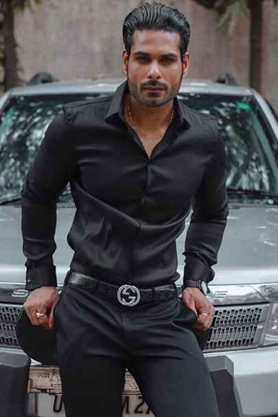 Deepak Chaudhary Wiki, Biography, Age, Girlfriend, Facts, Images and More