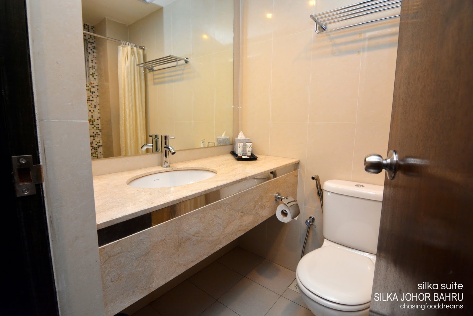 CHASING FOOD DREAMS: November 2017