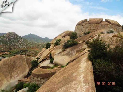 Avalabetta Hilltop and Gudibande Fort - Exploring the Unexplored 25/07/2015