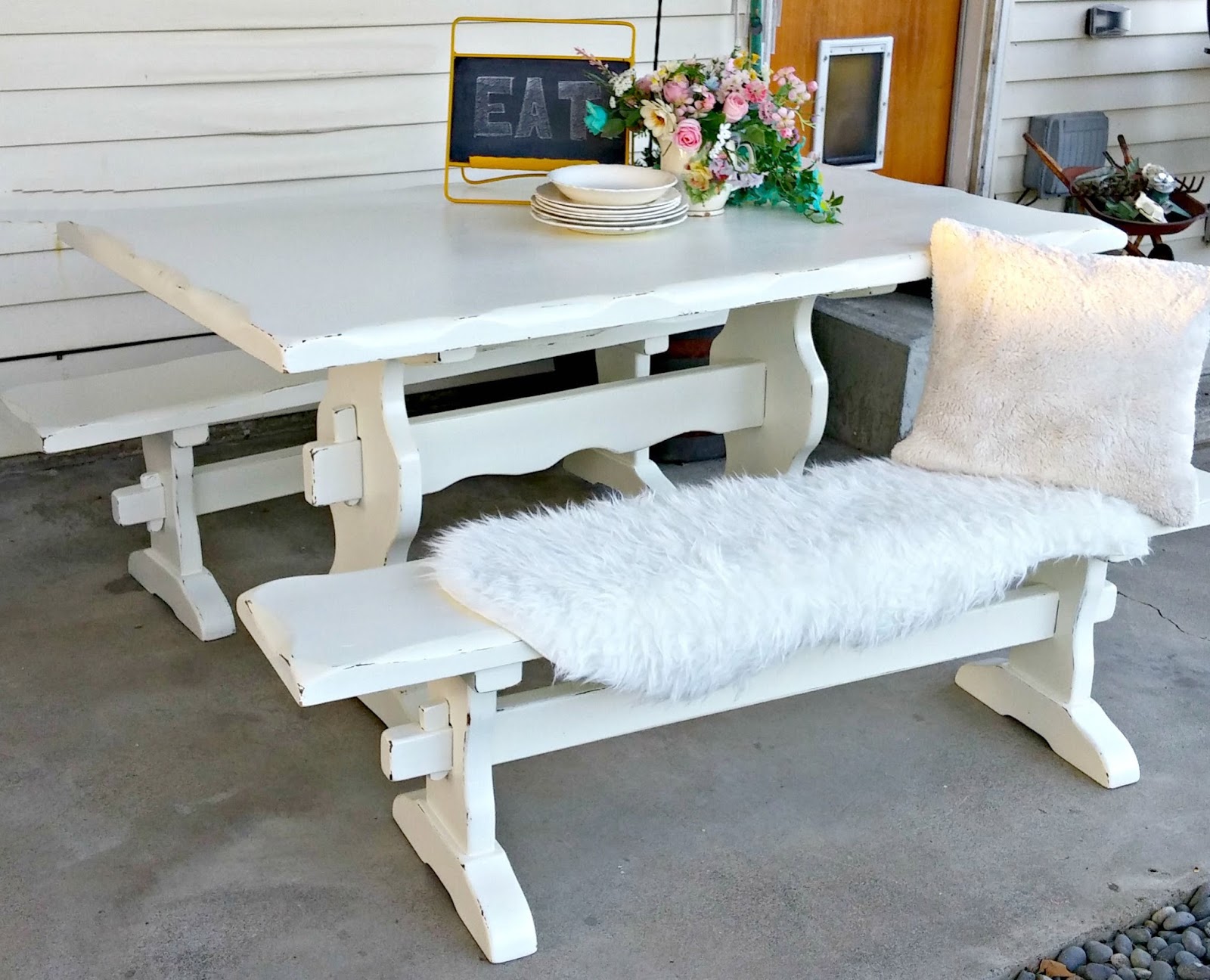 Trestle Table Makeover - Little Vintage Cottage