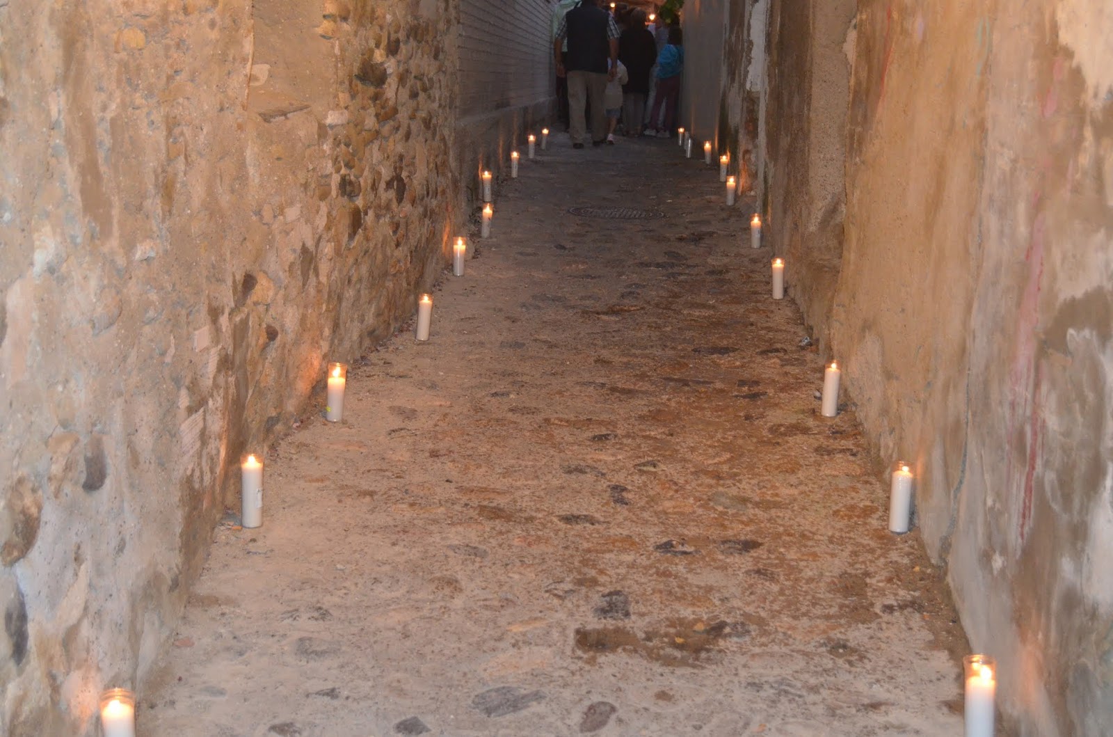 Centro de Estudios Borjanos: Luminarias en las calles