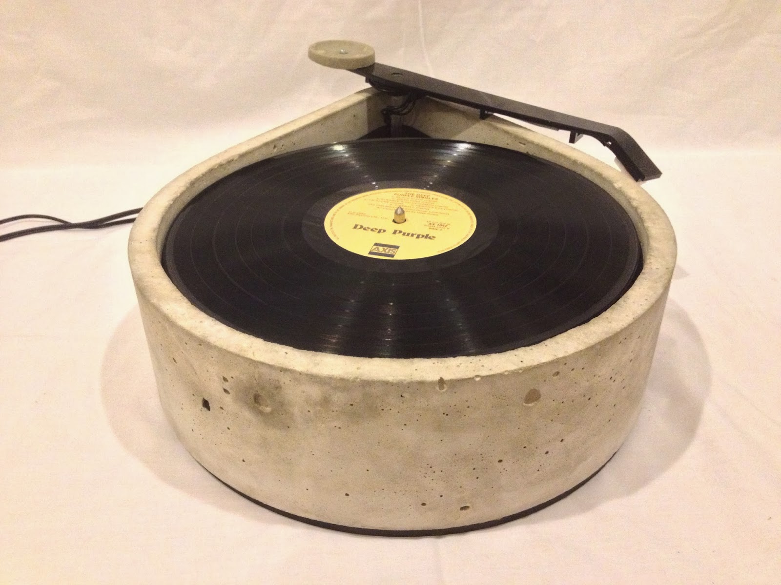 Phonograph Progress Blog: Concrete & Acrylic Record Player