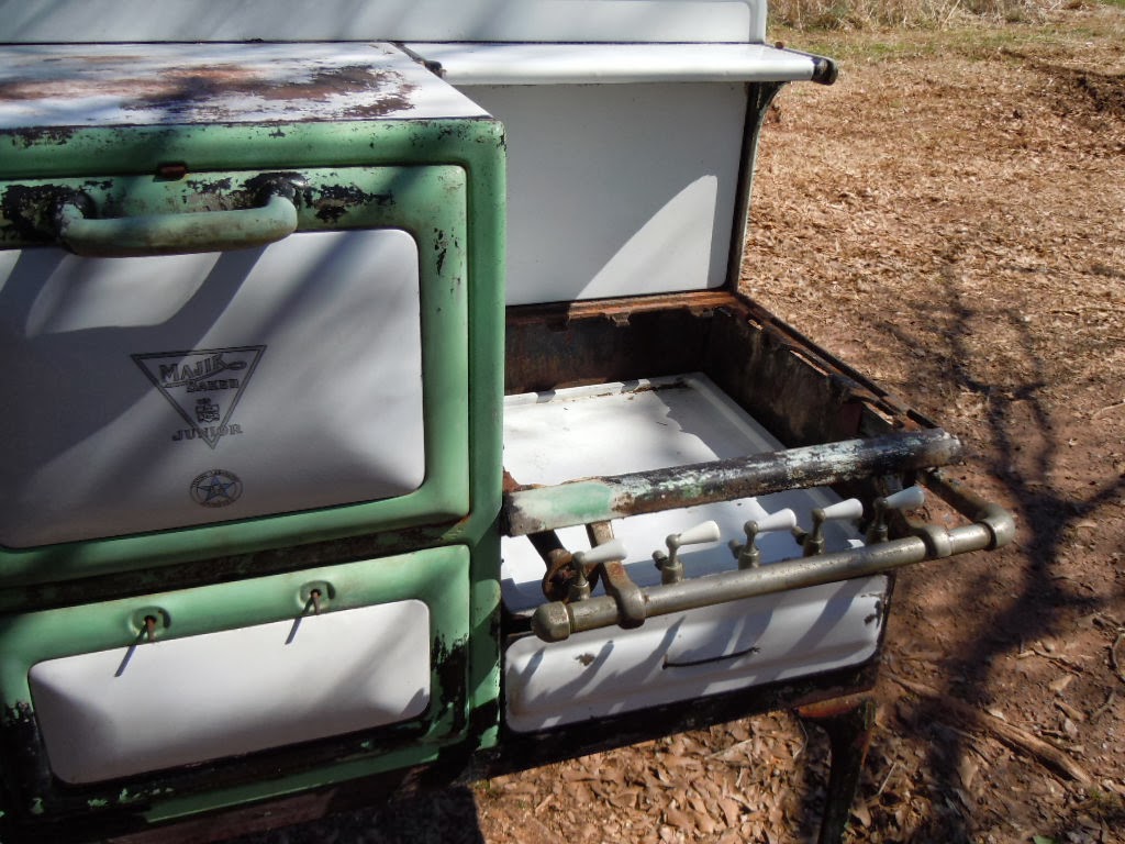 My new stove for the primitive kitchen