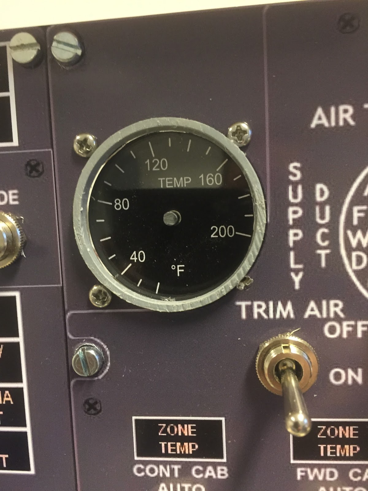 Boeing 737 Simulator BGBD: Boeing 737 Temp Gauge selbst bauen.