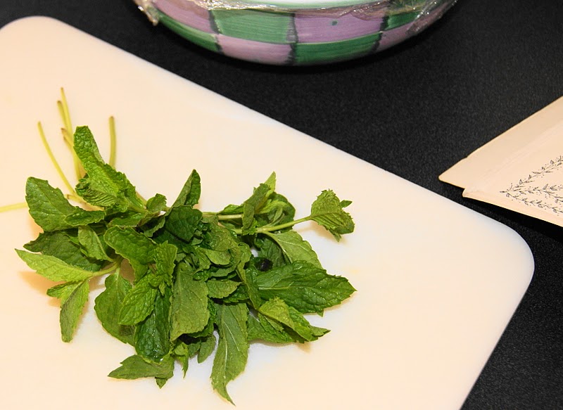 How to Make Tabouli {or Tabbouleh} | The Kitchen is My Playground