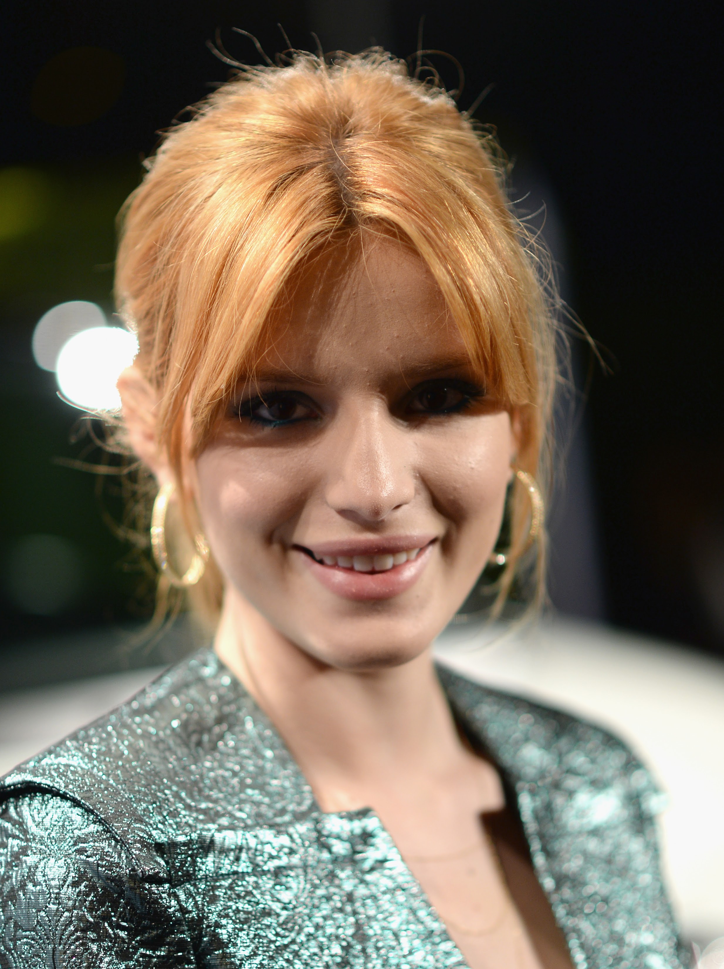 Bella Thorne pictures gallery (109) | Film Actresses