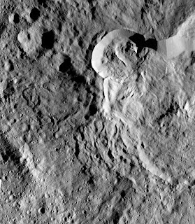 Landslides on Ceres | Earth Blog