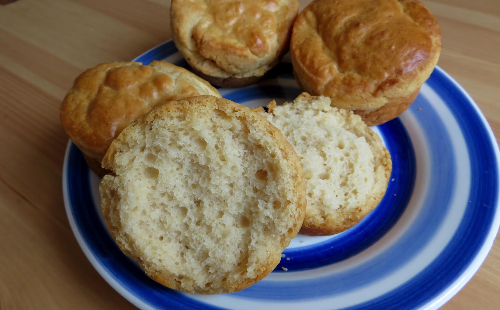 Quick and Easy No Yeast Dinner Rolls | The English Kitchen