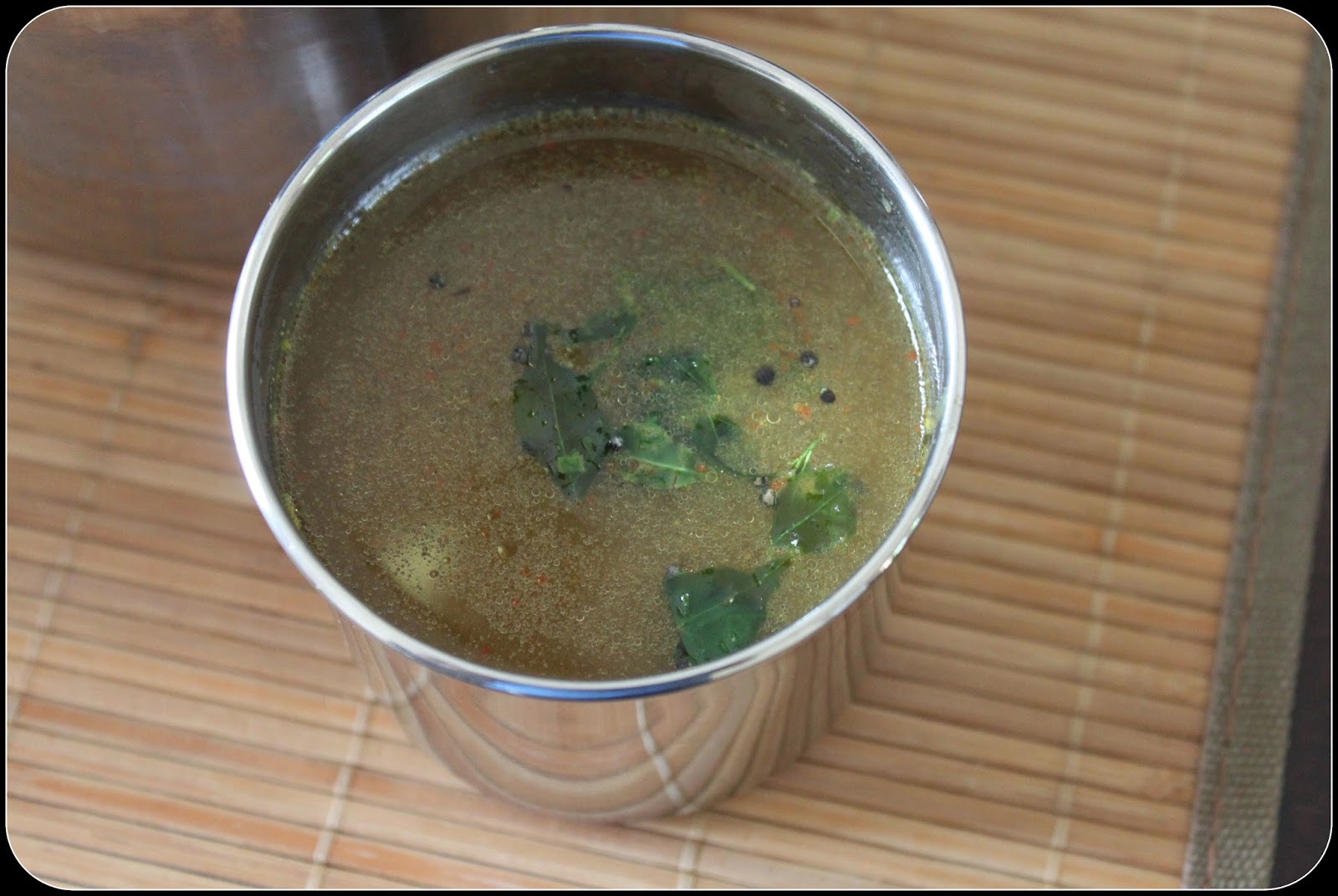 A Tribute to Cooking: Thippili Rasam / Long Pepper Rasam