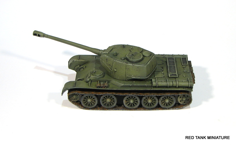 Gulumik Military Models: T-44 122mm Prototype 1/72 RED TANK MINIATURE