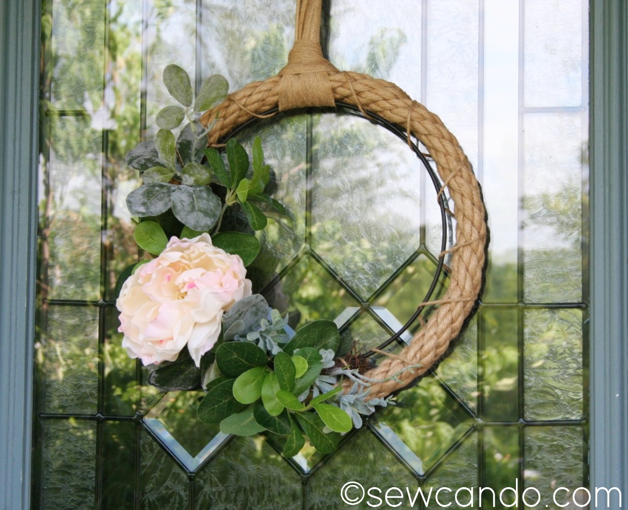 Sew Can Do: Easy DIY Rope & Greenery Wreath