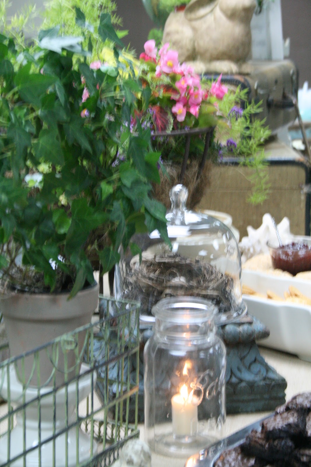 Marsha's Creekside Creations: Vintage Garden Graduation Party