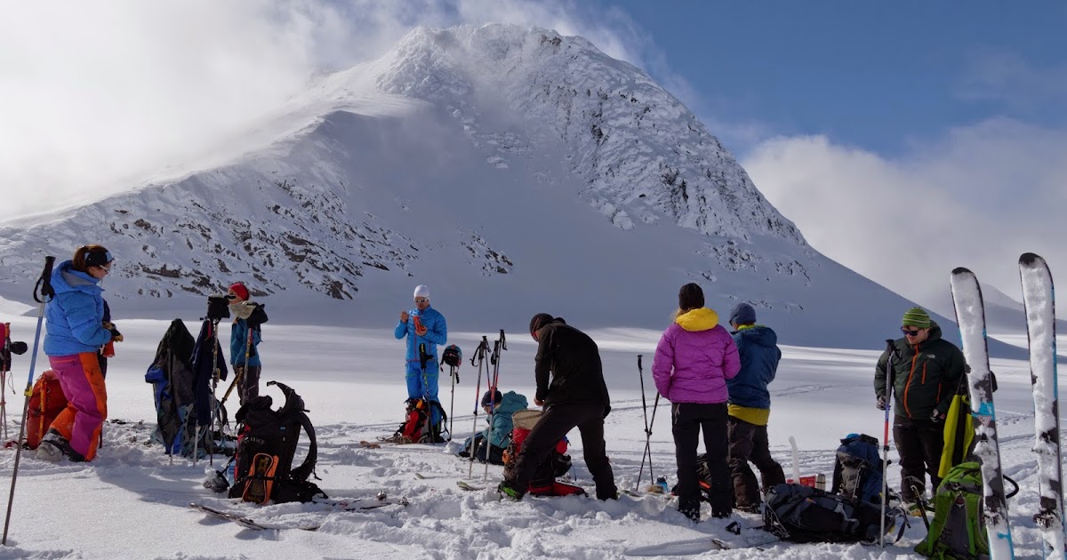 Topptur Helgeland: Okstinden på okstindbreèn