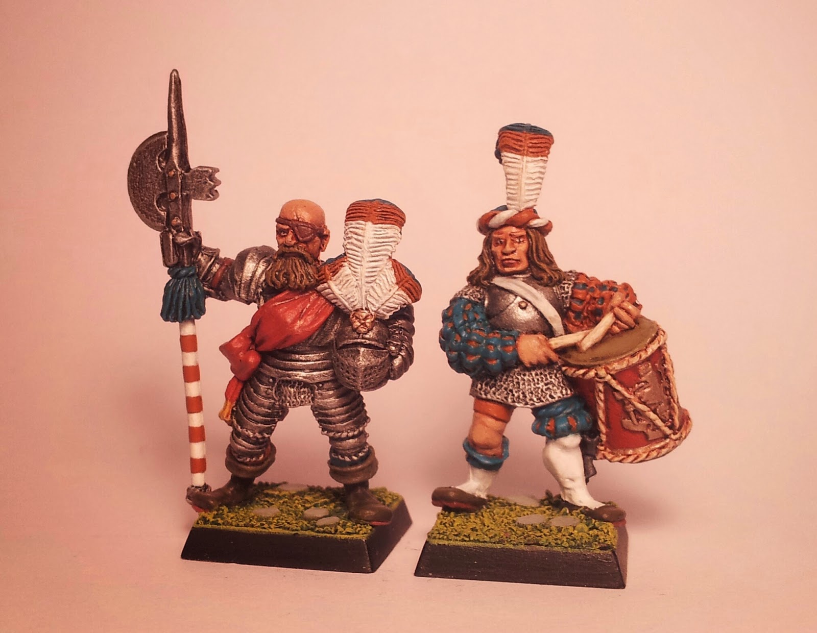 THE WORK OF SHAITAN: Empire Marienburg Halberdier Update - Hero & Drummer