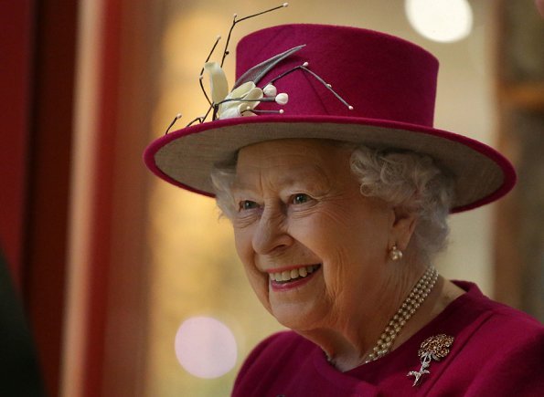 Queen Elizabeth visited the British Museum in London