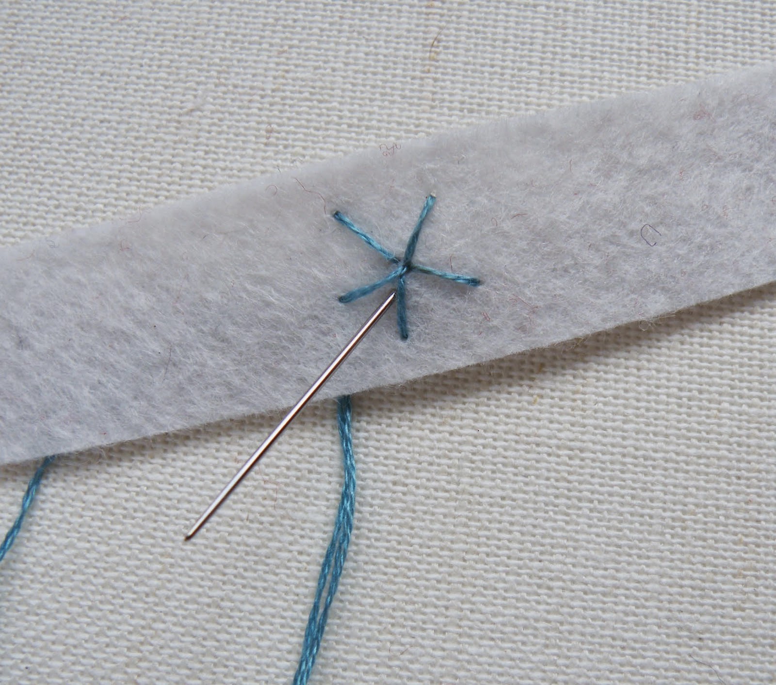 NANCY NICHOLSON: Spider's Web Stitch