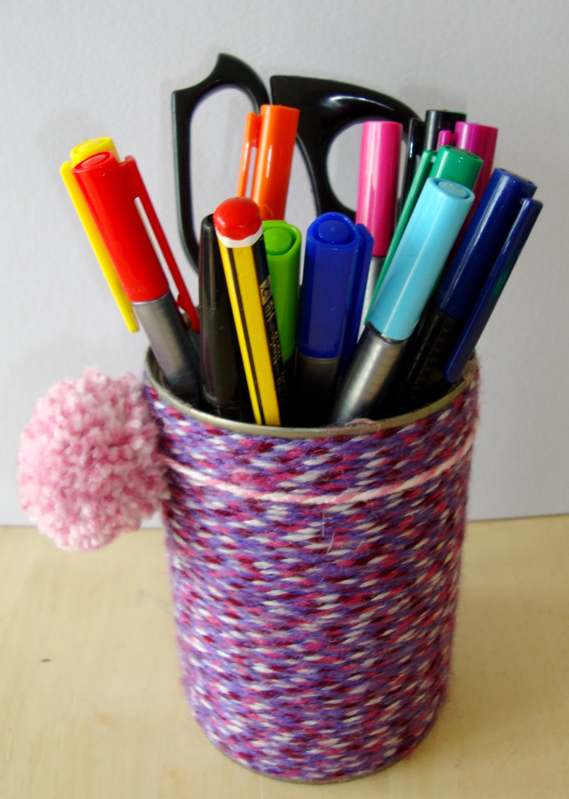 A Craft A Day The Bronny Way: Day 7 - Pencil Pot-tin'