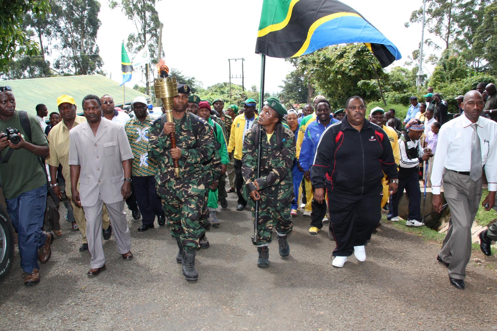 SAFARI YA KUPANDISHA MWENGE WA UHURU MLIMA KILIMANJARO YAANZA LEO ...