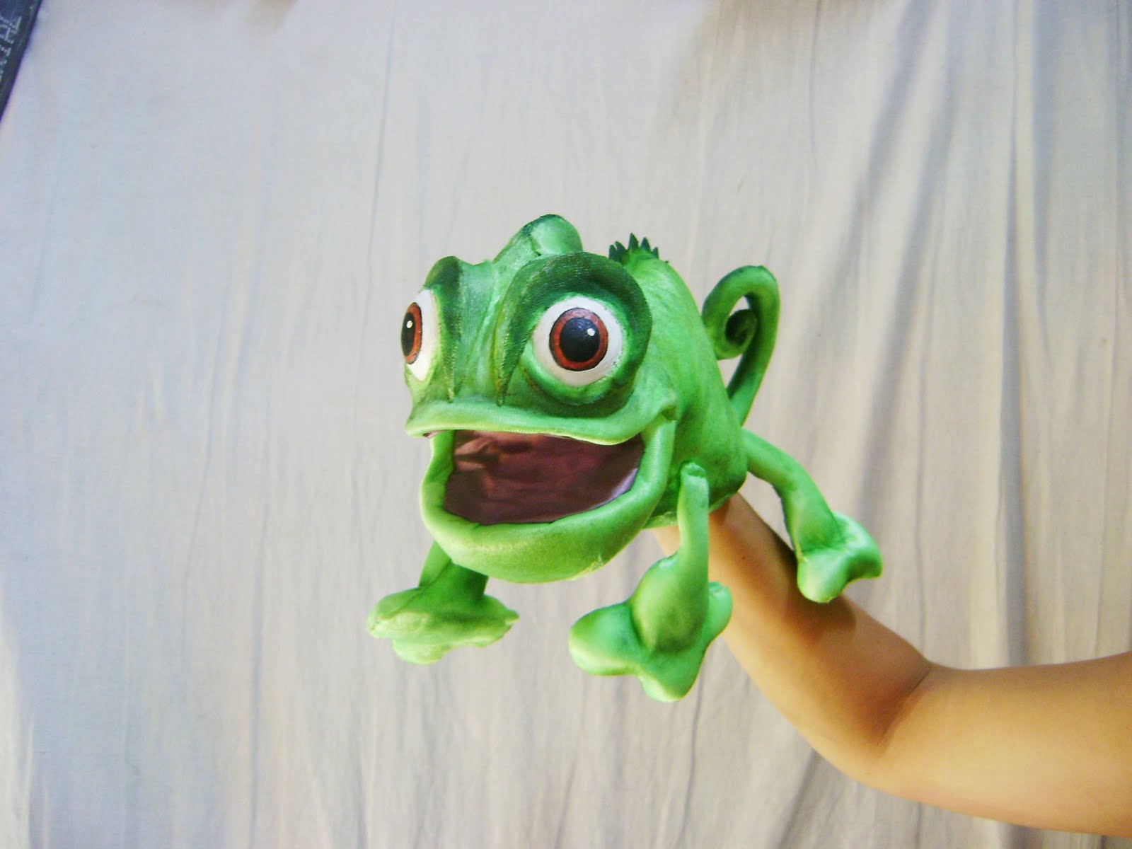 TATETITERES ...flor de títeres: REALIZACION DE TITERES Y ESCENOGRAFÍAS