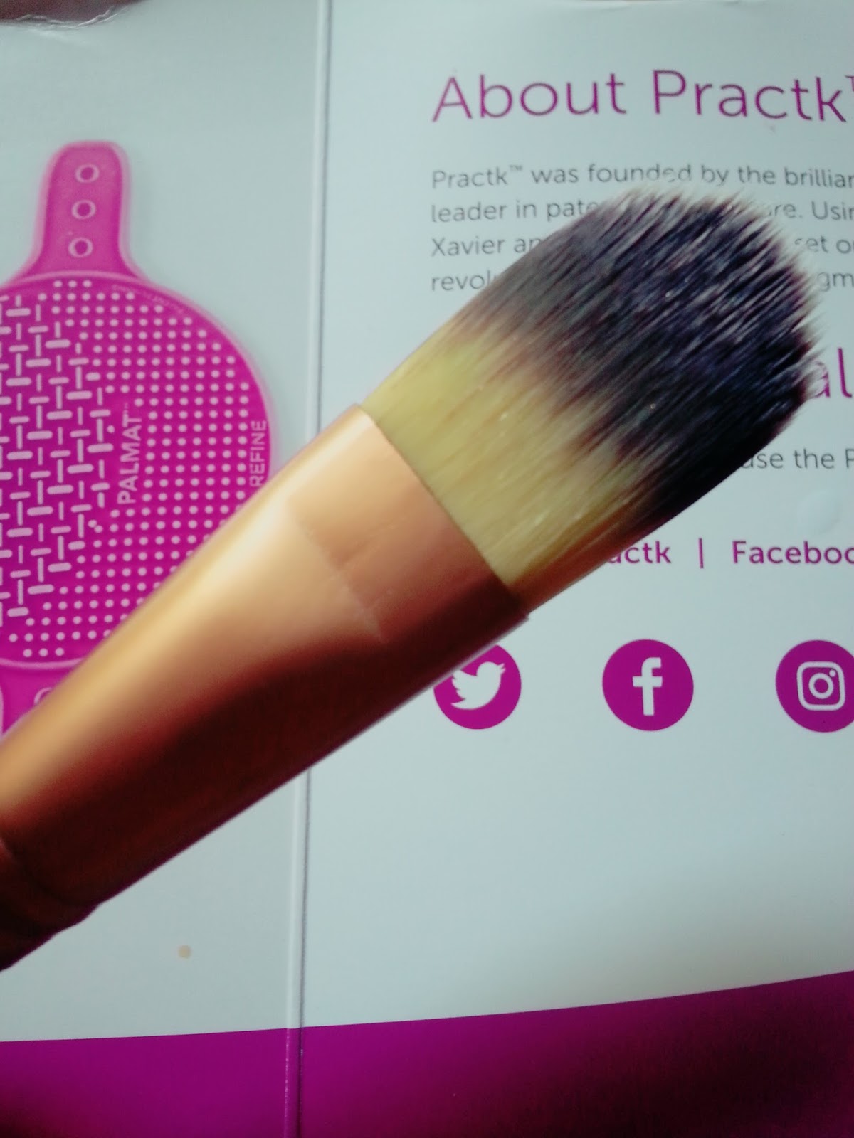 Practk palmat by Sigma Beauty