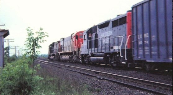 Trackside Treasure: Southern Pacific GP35's on CN, 1979