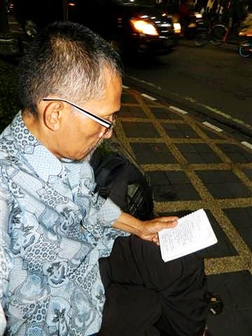 DAERAH ISTIMEWA YOGYAKARTA: = Menggali dan Membaca Sastra Gending ...