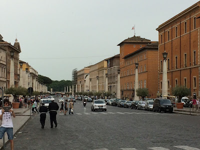 James Bond Locations: Spectre car chase - Rome