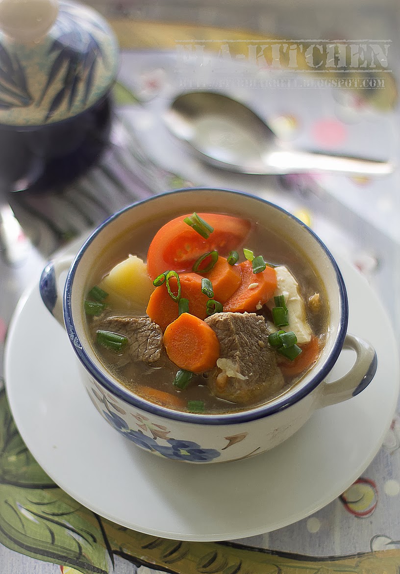 fla-kitchen: Beef Soup -Sup Daging Sapi