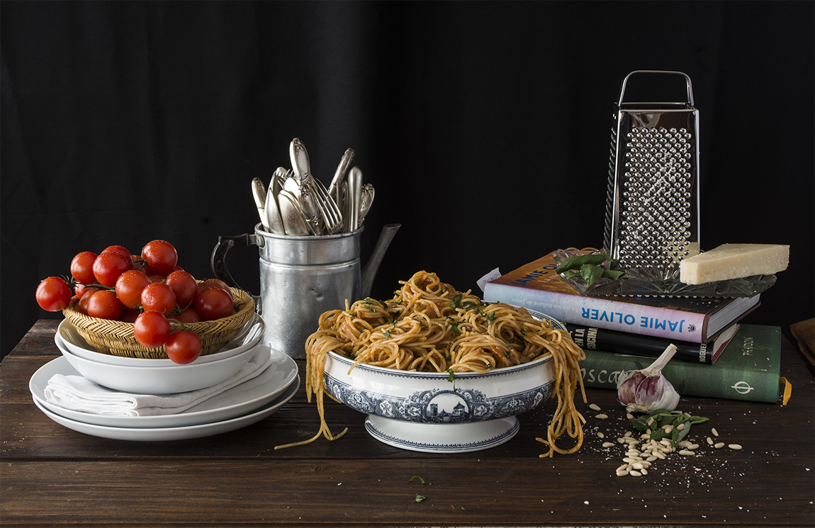 Las recetas de Manu: SPAGHETTI CON TOMATE Y PESTO