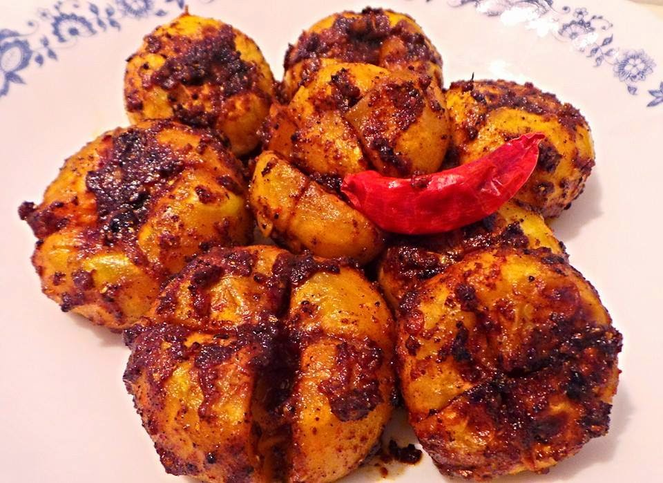 I Dream Cooking: Bharwa Tinday! (With dry masalas only)