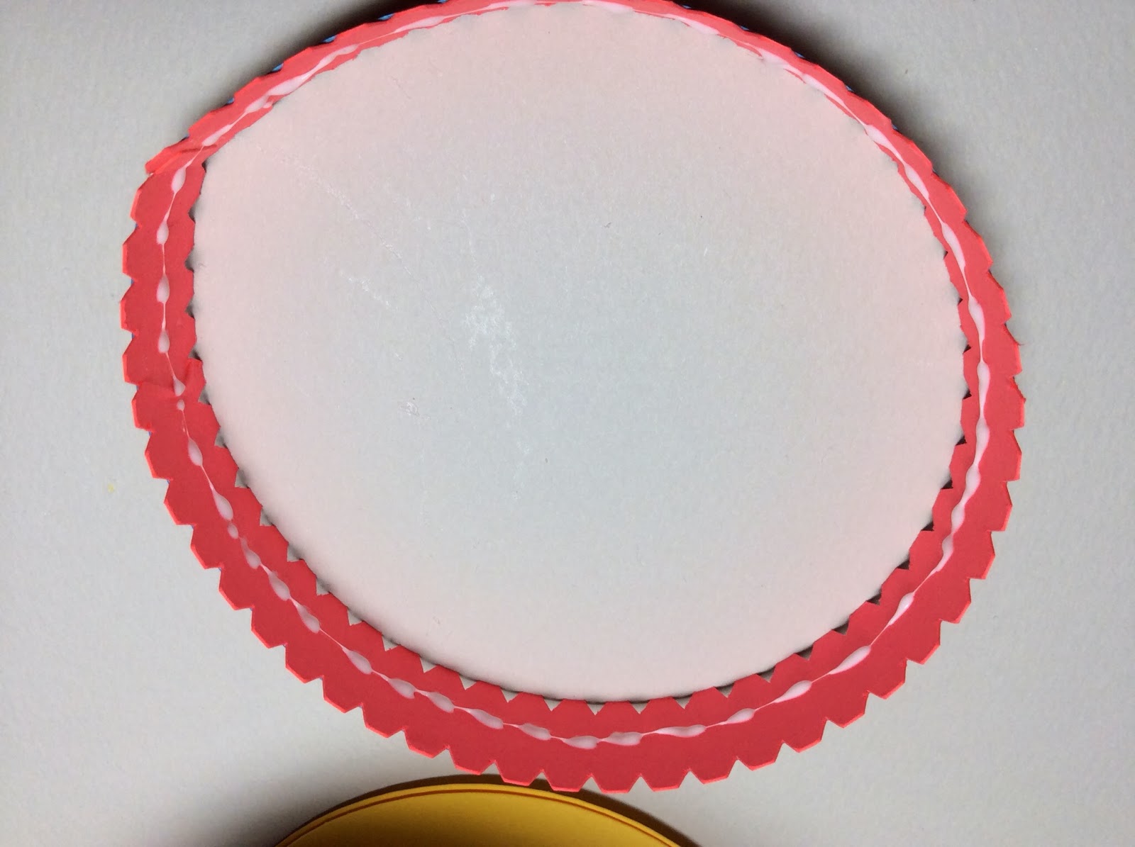 Papercrafts and other fun things: A Carousel Box That Really Spins