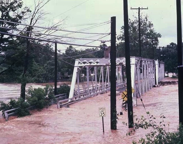 Extraordinary Stories From An Ordinary Guy: The "The Singing Bridge" Story