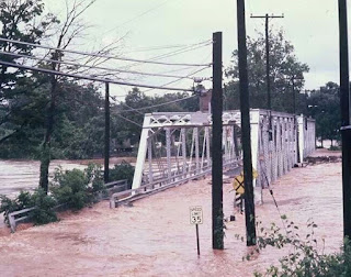 Extraordinary Stories From An Ordinary Guy: The "The Singing Bridge" Story