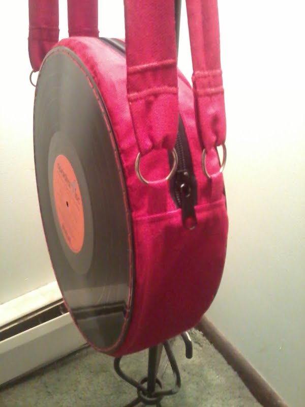 Khayotikk's Wikkid Webb: The ULTIMATE Vinyl Record Bag Tutorial