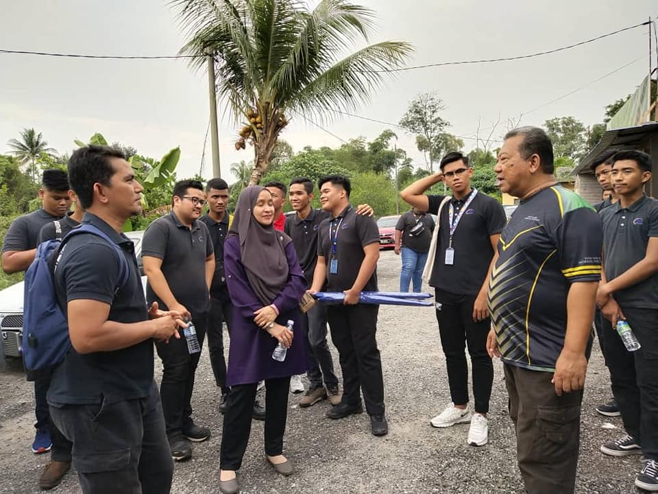 Kayu Warisan Malaysia: Lawatan Pelajar ILP Melaka ke KWM Craft