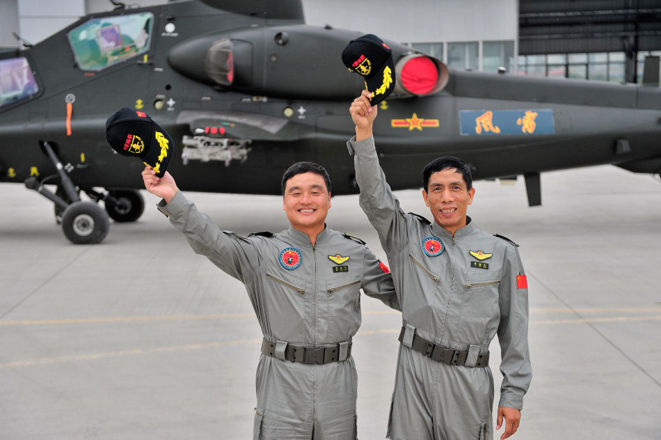 PLA Army Aviation Thunder Aerobatic Helicopter Team | Chinese Military ...