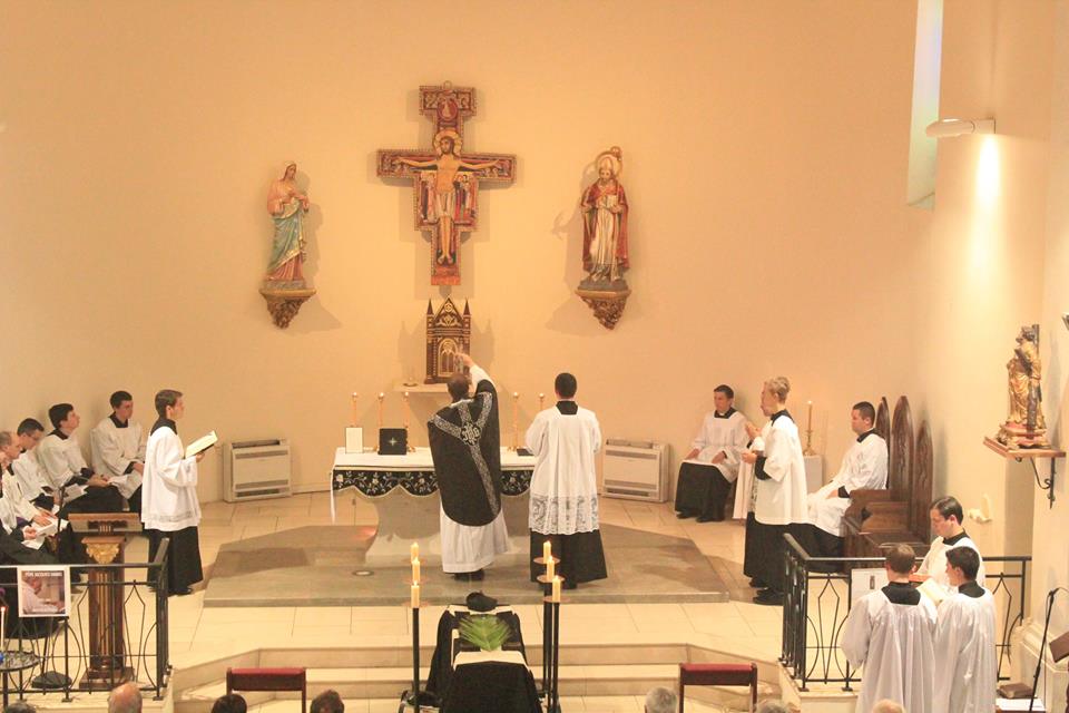 New Liturgical Movement: An EF Requiem Mass for Fr Jacques Hamel