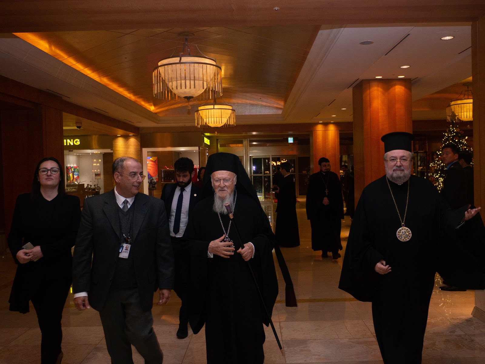 ΦΩΣ ΦΑΝΑΡΙΟΥ: ΣΥΝΕΧΙΖΕΤΑΙ Η ΕΠΙΣΗΜΗ ΤΟΥ ΟΙΚΟΥΜΕΝΙΚΟΥ ΠΑΤΡΙΑΡΧΗ ΣΤΗΝ ...