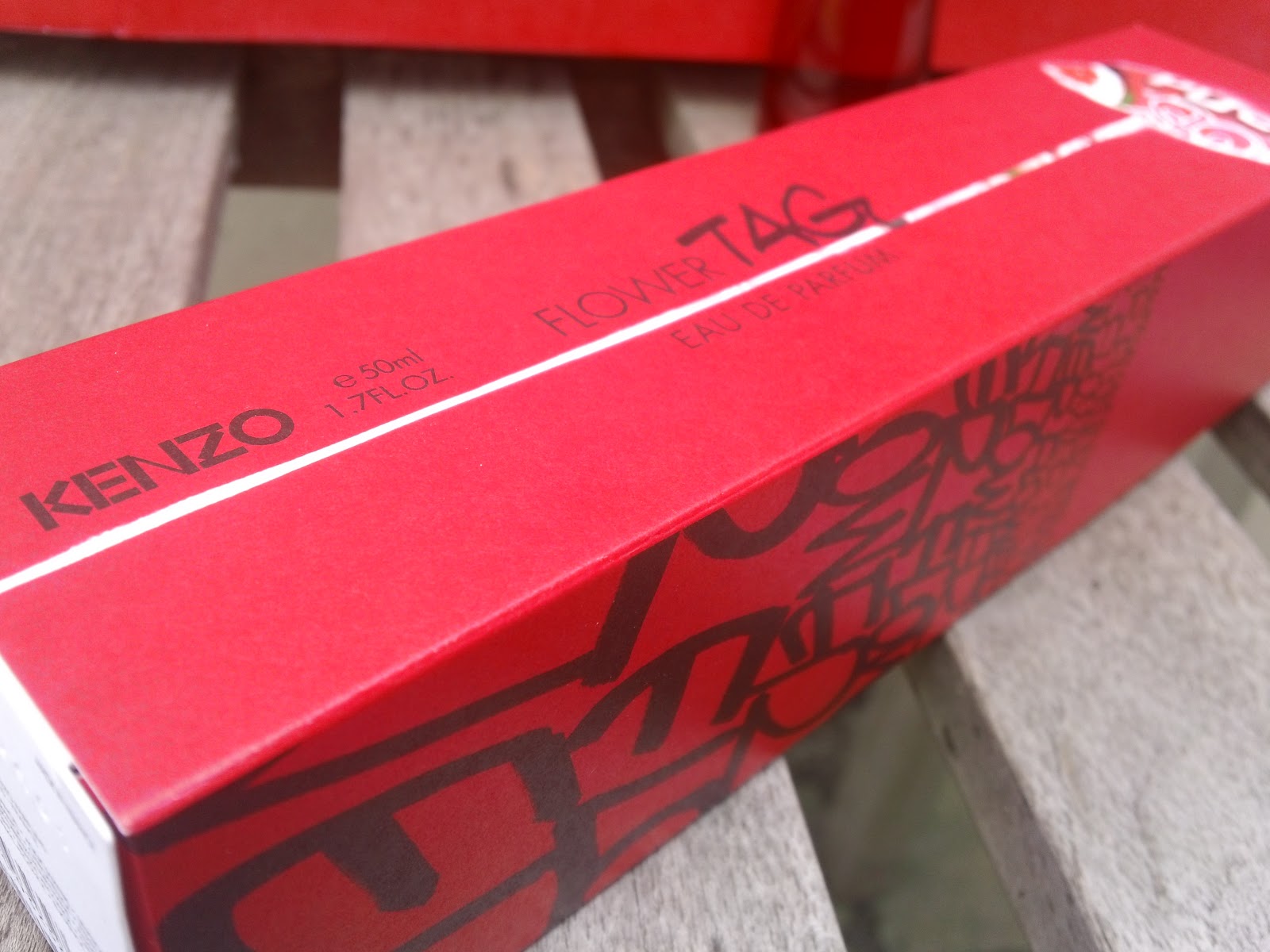 Flower Tag Eau de Parfum by Kenzo