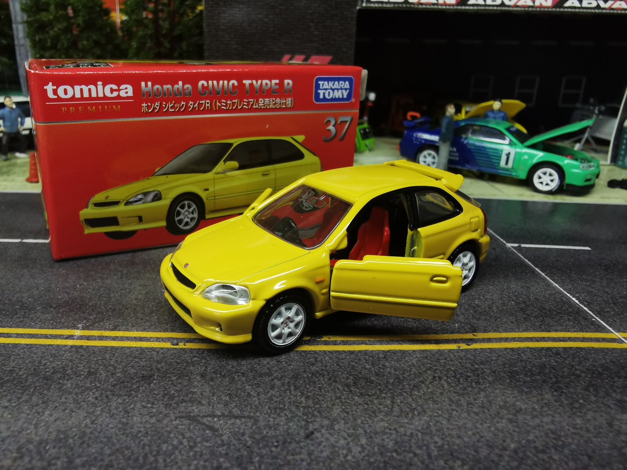 Tomica Premium #37 | Honda Civic Type R EK9 | Fred DieCast 1/64